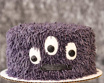 Beki Cook's Cake Blog: Easy Monster Cake