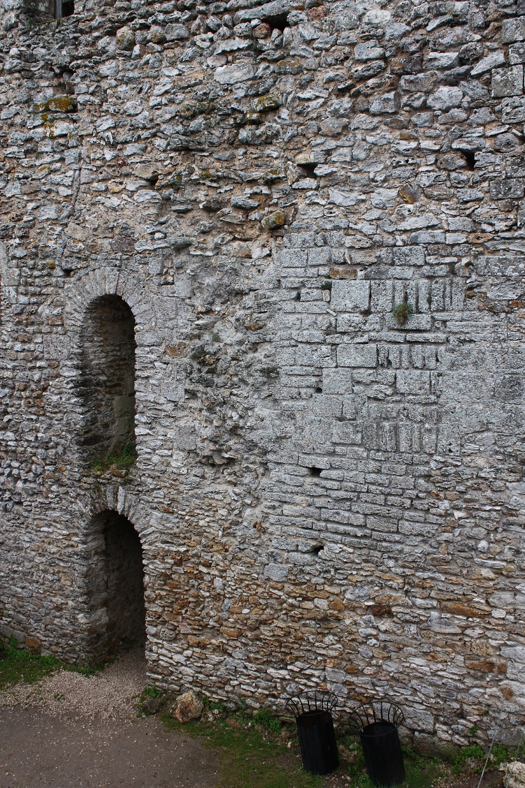 Atlas roman: Montbazon - Donjon (37)