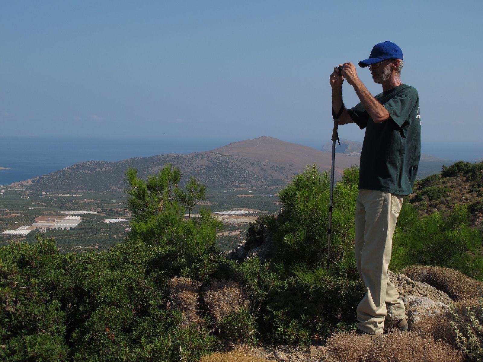 EXPLORE MOUNTAINS: ΜΟΝΟΠΑΤΙ Ε4 : ΜΟΝΑΣΤΗΡΑΚΙ - ΑΓΙΑ ΑΝΝΑ (ΘΡΥΠΤΗ)