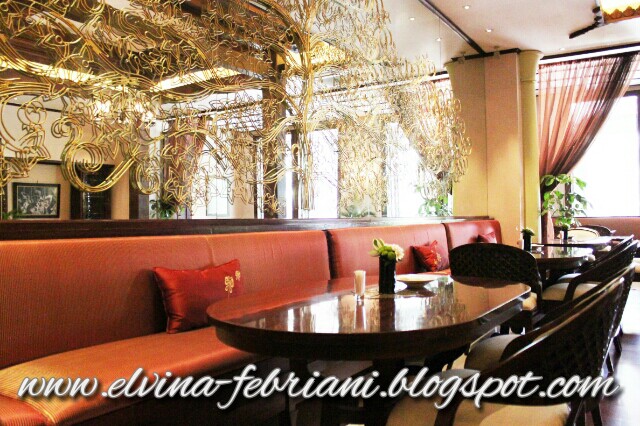 Every Sunday, Harum Manis restaurant offers you with a buffet of their ...