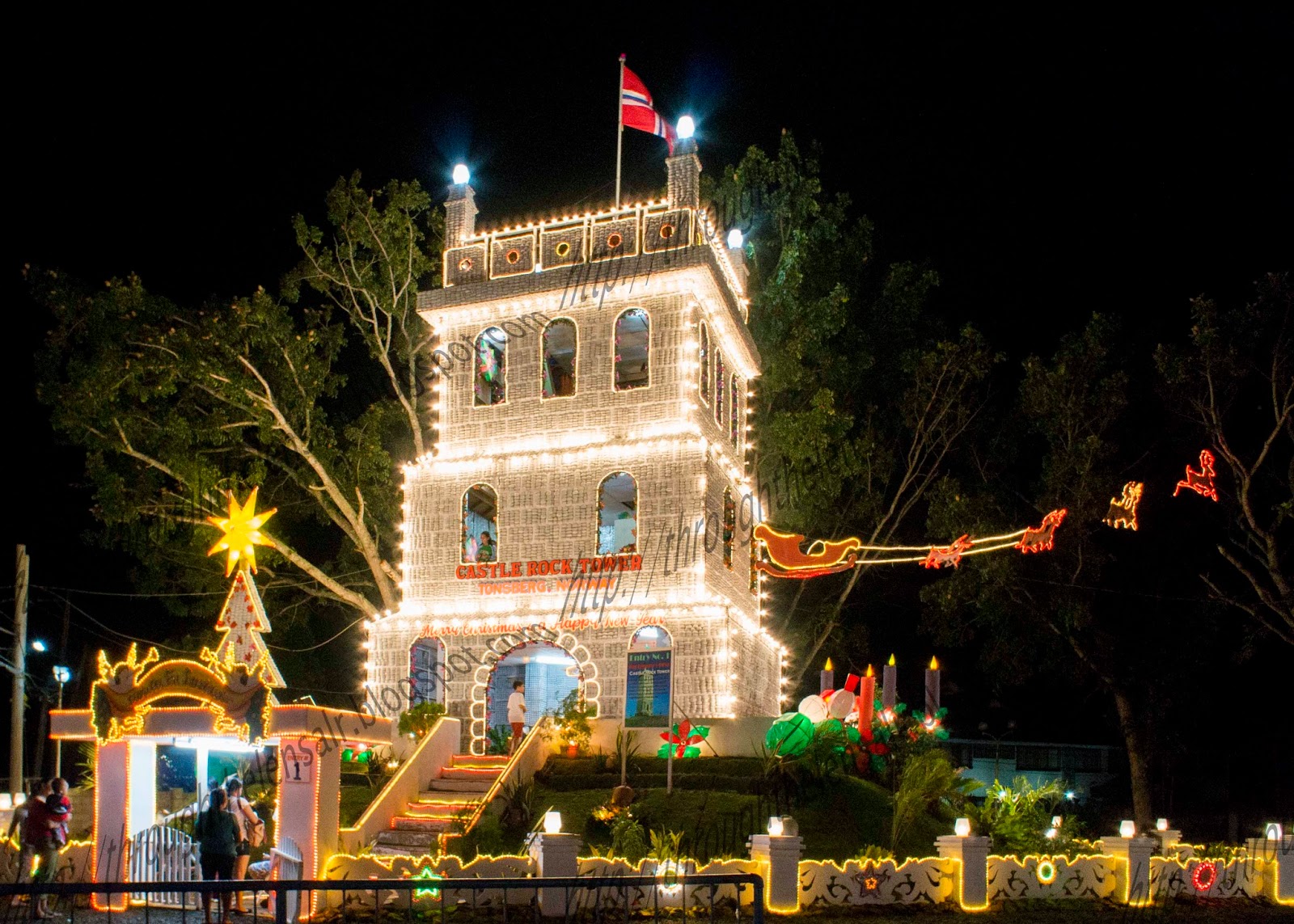 Through The Lens: Christmas Around The World in Tangub City
