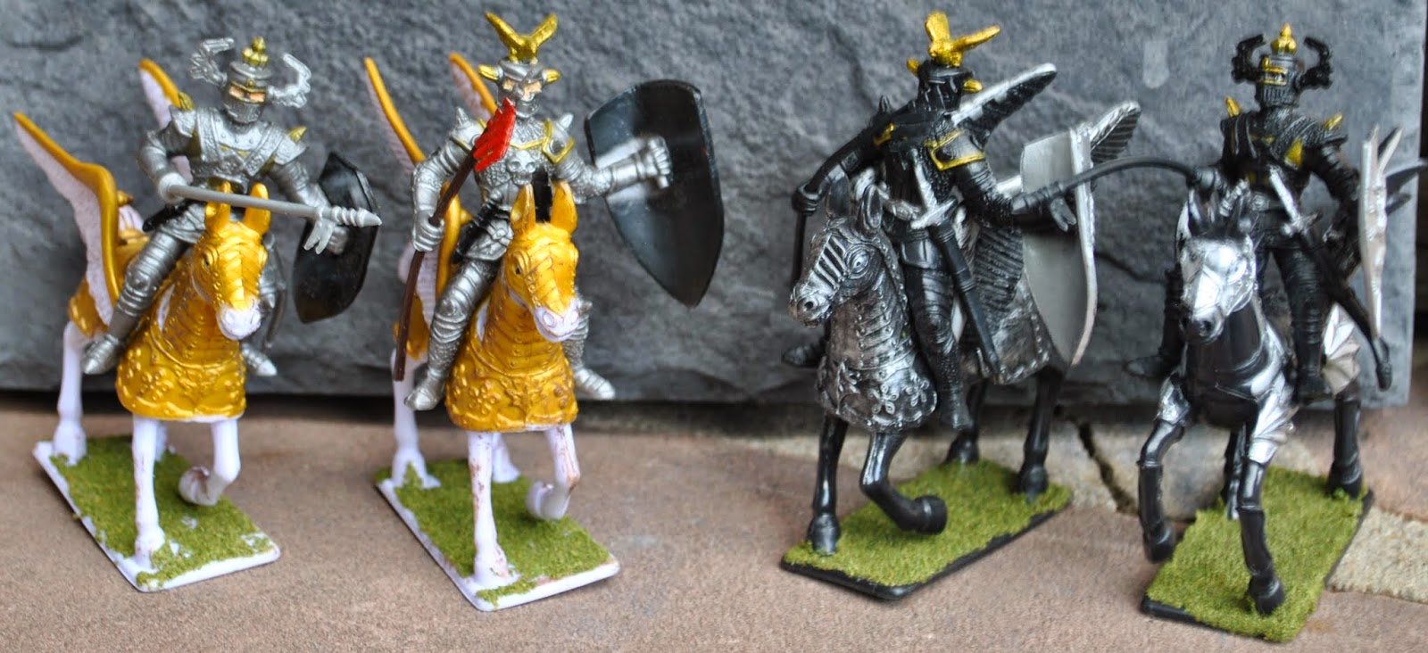 Fantasy Toy Soldiers: SUPREME: Dragon & Knights