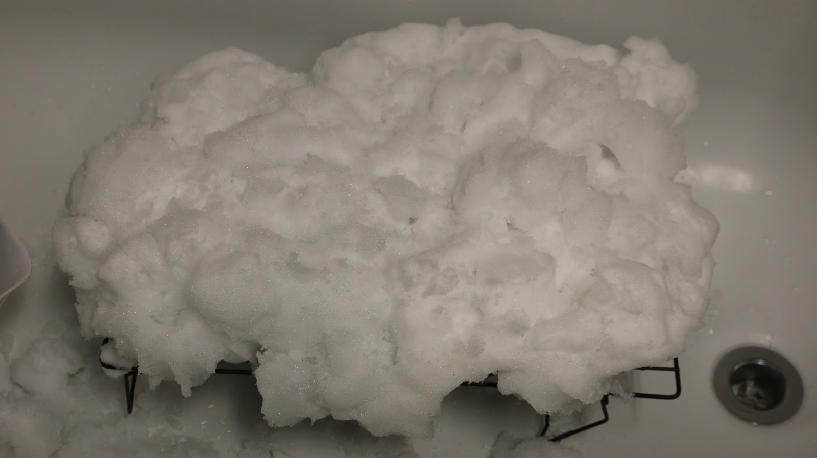 ChemKnits: I couldn't get enough of snow dyeing!