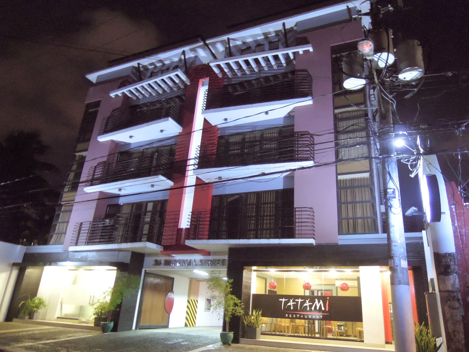 iSuites: Cubao's very own Japanese-inspired hotel - Budget Biyahera