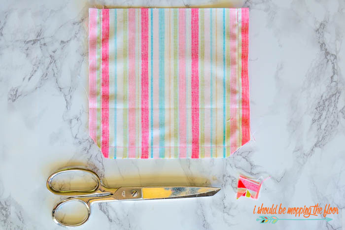 How to Make Cornhole Bags | i should be mopping the floor