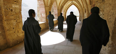 Ut unum sint: ¿Cuál es la diferencia entre un sacerdote, un fraile y un ...