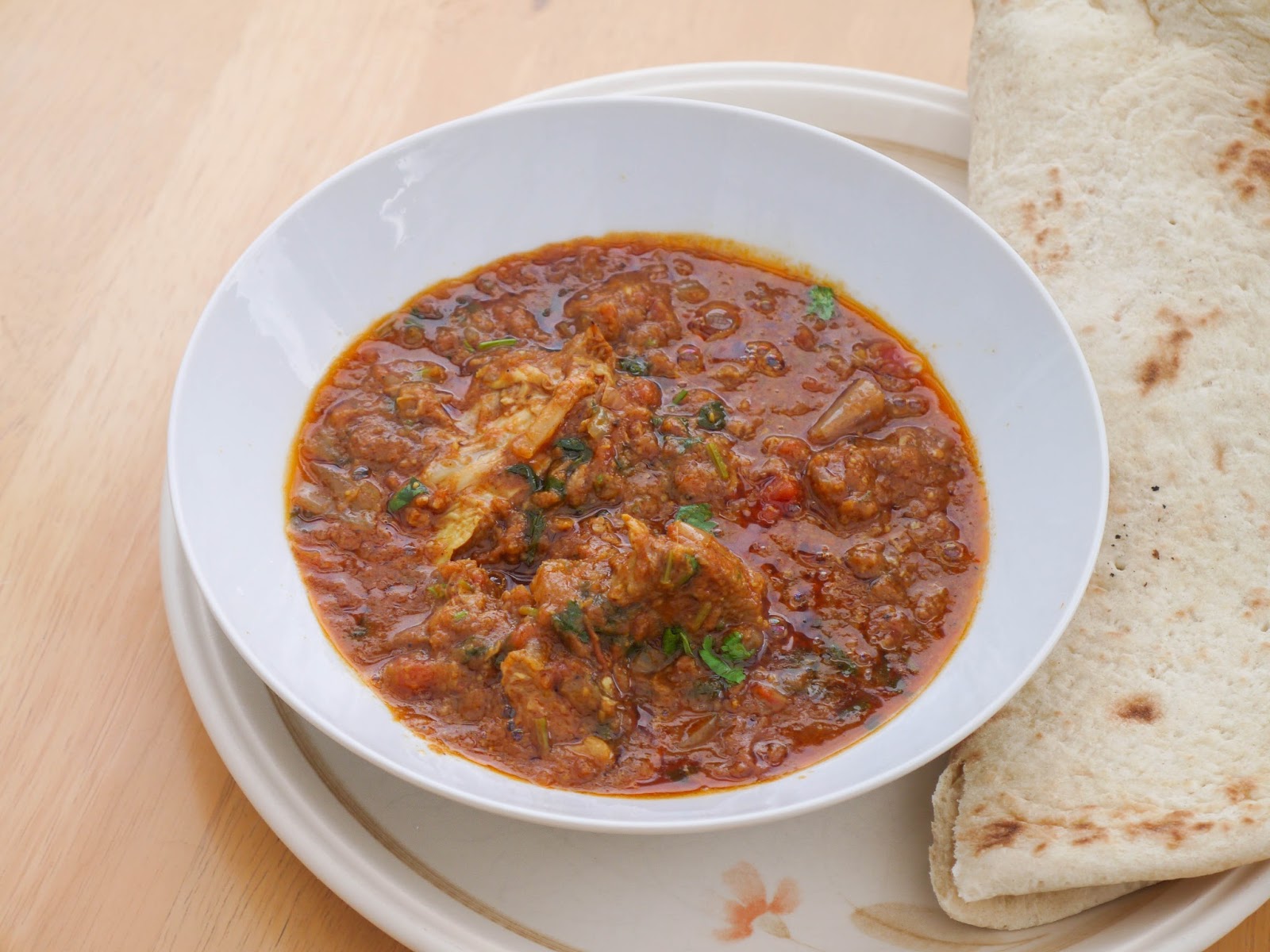 This Muslim Girl Bakes: Spicy Lamb Curry for 25.