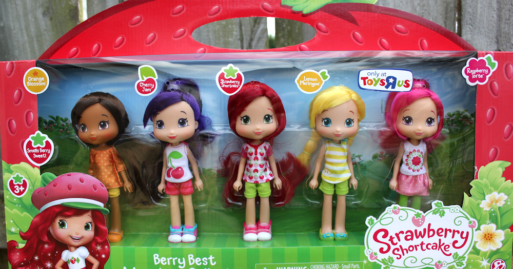 DollyPanic!: More on the new Strawberry Shortcake dolls
