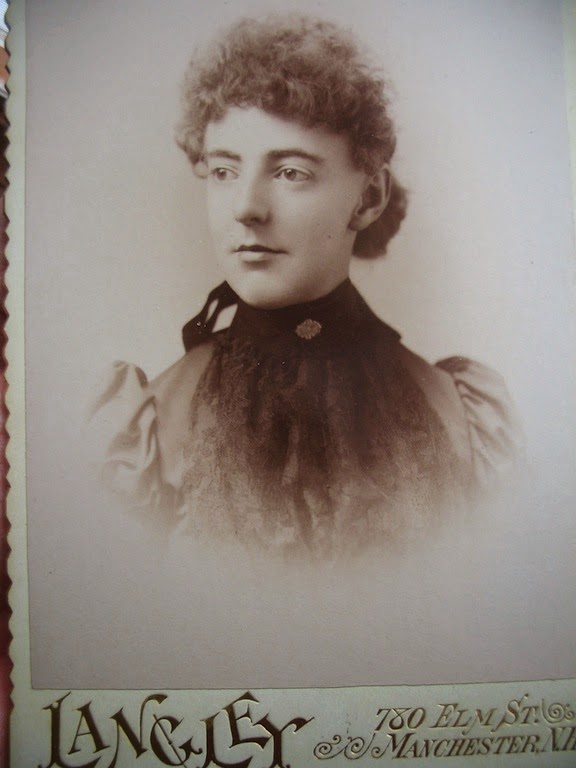 vividreports: Kate Townsend's little book