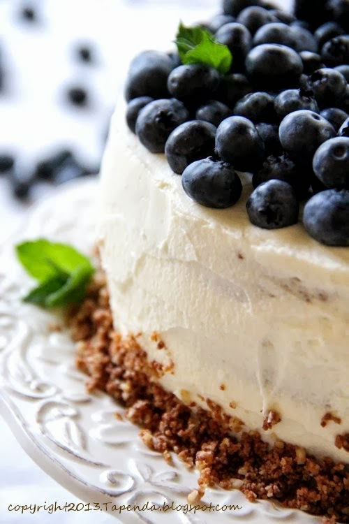 Torcik daim & borówki | TAPENDA Przepisy Kulinarne na każdy dzień