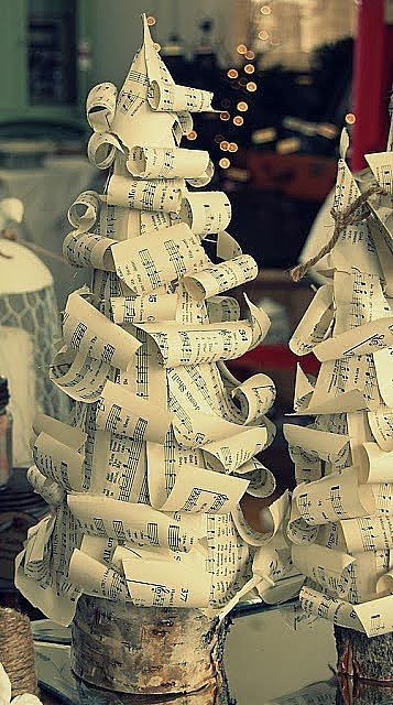 Paper Curl Christmas Trees - DIY Beautify - Creating Beauty at Home