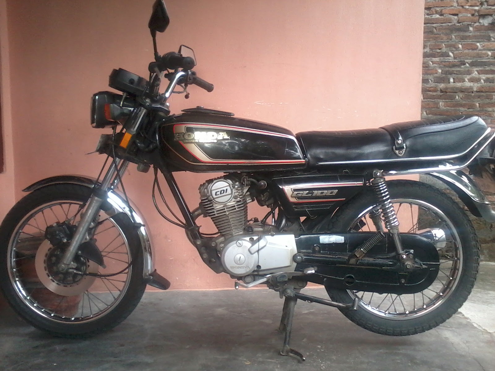 Mari Mengenal Honda GL 100/125 Sejarah Hingga Spesifikasi Lengkap ...