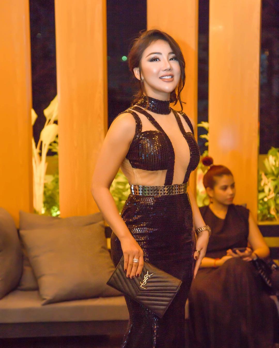 Nann Thiri Maung | Myanmar Model Girl