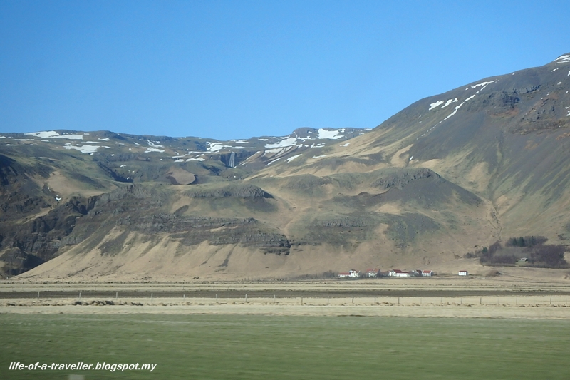 A Traveller's Note: Kembara 3 Negara : Day 5 - Skogafoss ...
