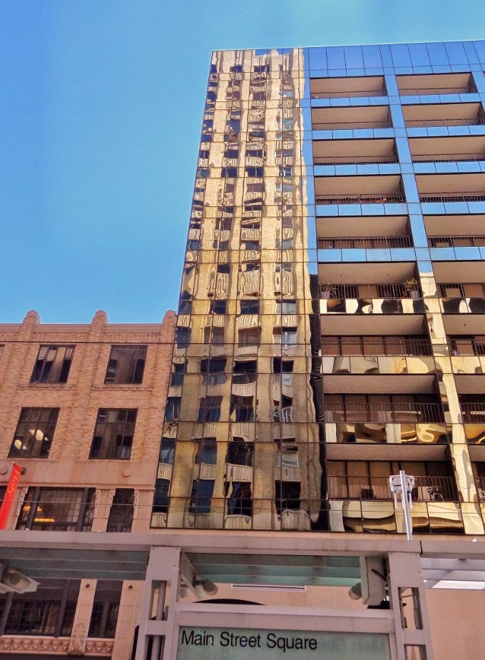 Houston in Pics: Kirby Lofts on Main Street Square