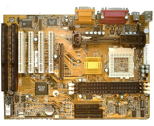Hardware: Dispositivos físicos: INTERFAZ Entrada / Salida