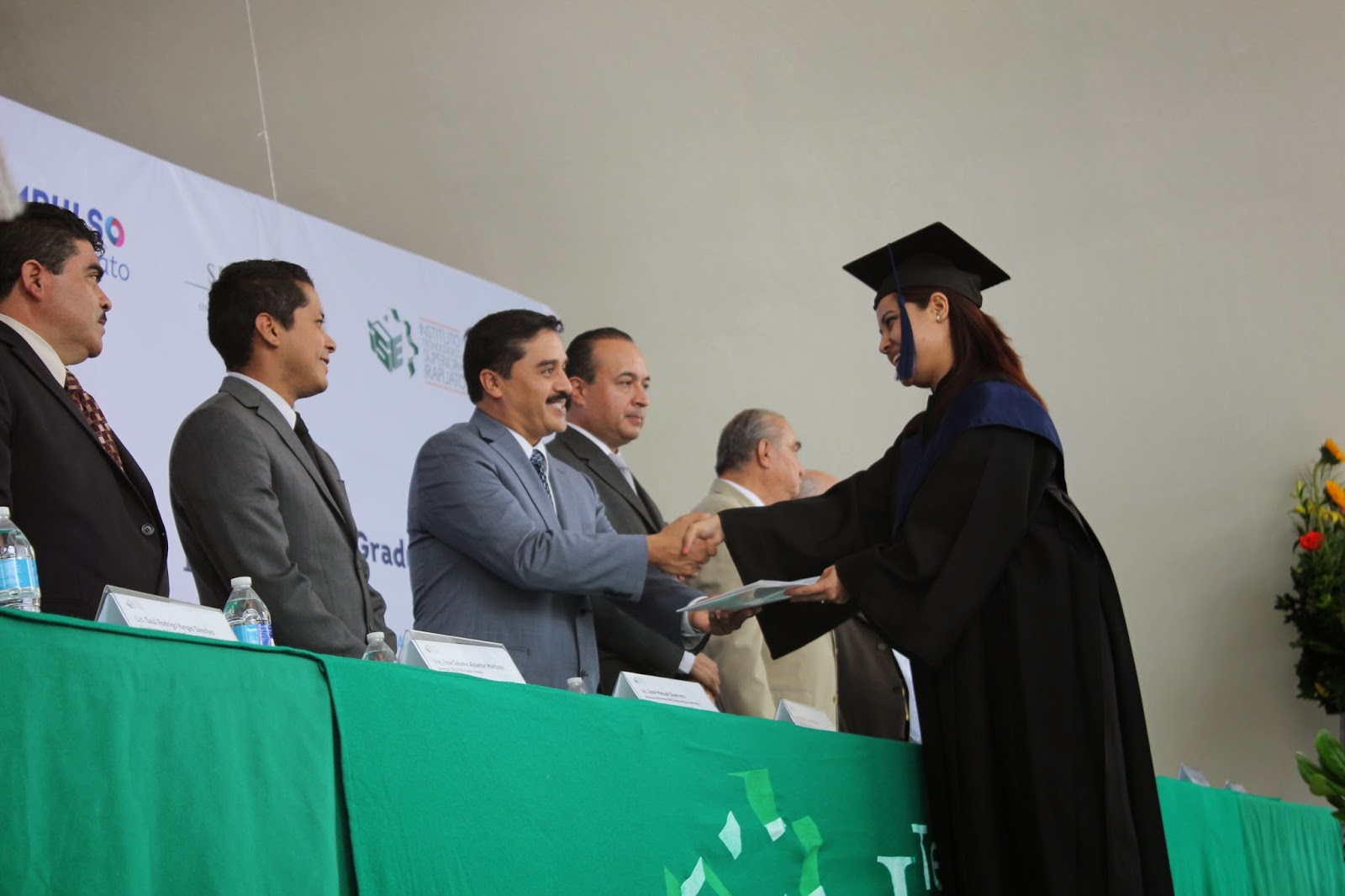 La pluma del Búho: Egresan de ITESI 137 nuevos profesionistas