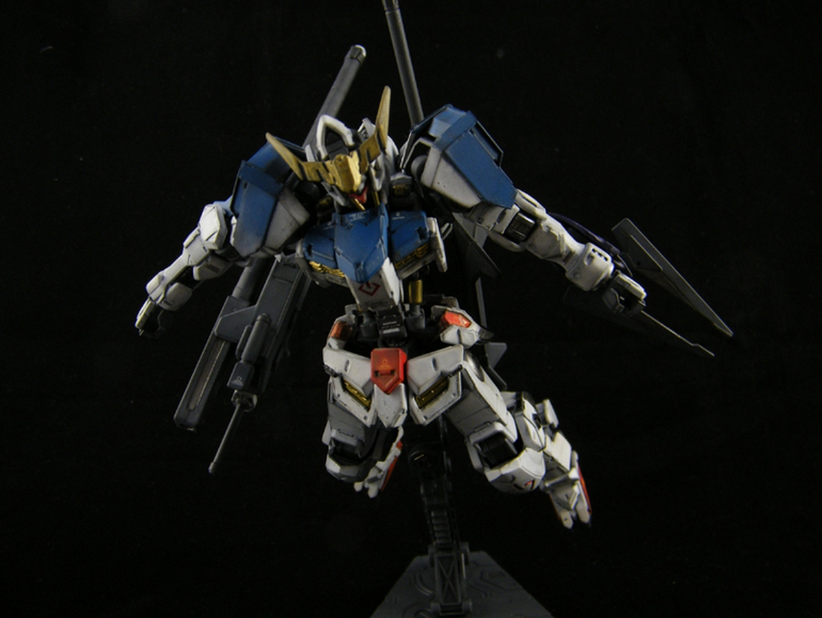 Custom Build: HG 1/144 Gundam Barbatos + Battle Damage