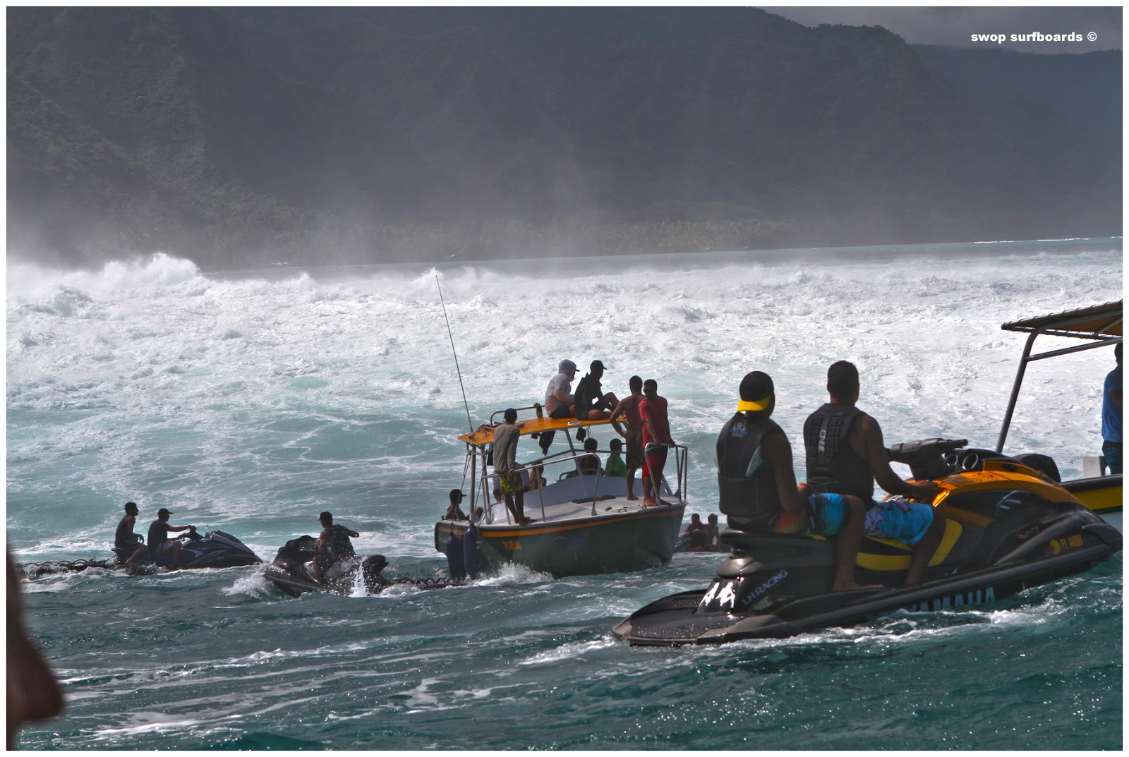 swop surfboards: RED CODE TEAHUPOO 14 MAY 2013