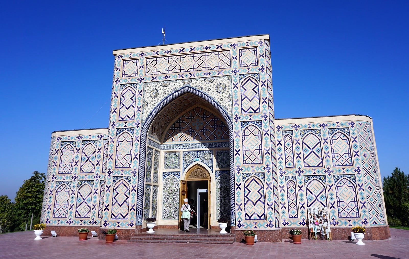 Souvenir Chronicles: SAMARKAND, UZBEKISTAN: ULUGH BEG'S OBSERVATORY