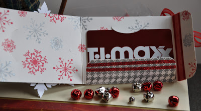 Inspiration Station: Christmas Gift Card Holders