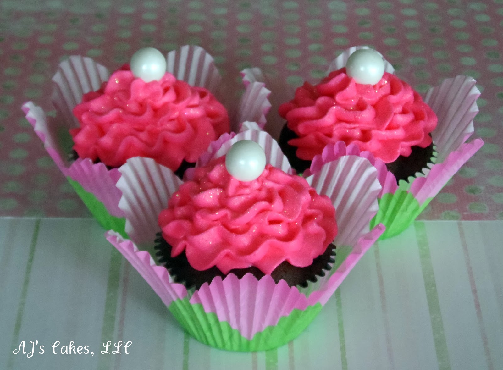 AJ's Cakes: Ruffle Cupcakes