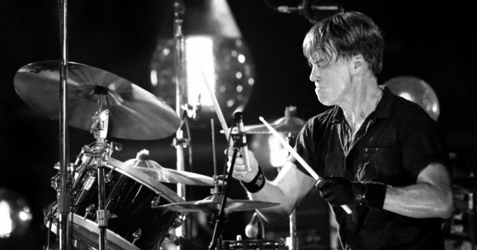 THE SKY I SCRAPE: Matt Cameron Talks About Balancing Soundgarden and ...