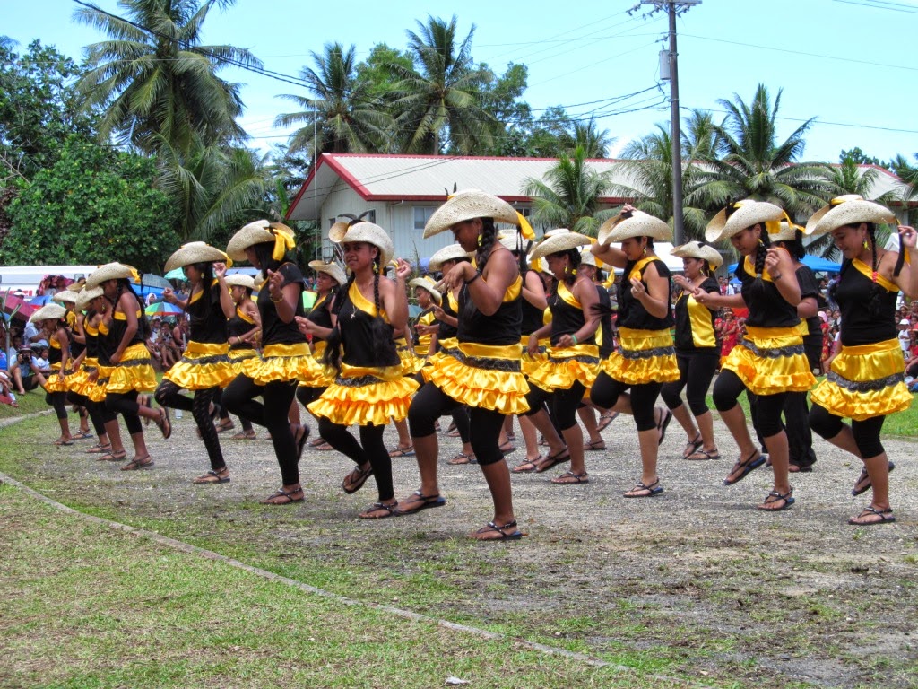 SAILING HELENA: International Women's Day in Pohnpei