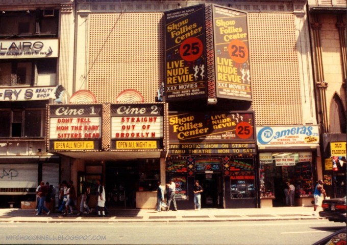 25 Amazing Snapshots of Times Square From the 1980s ~ vintage everyday