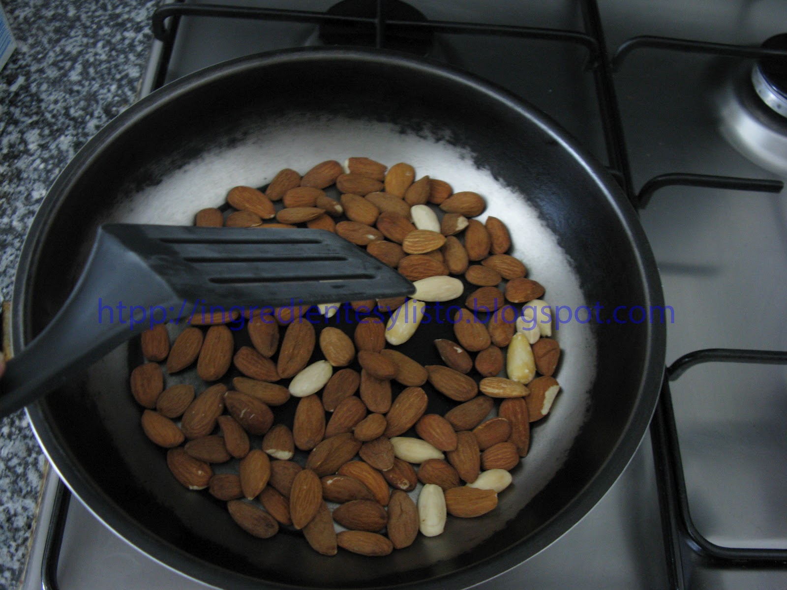 Ingredientes y ¡Listo!: Almendras con Chocolate