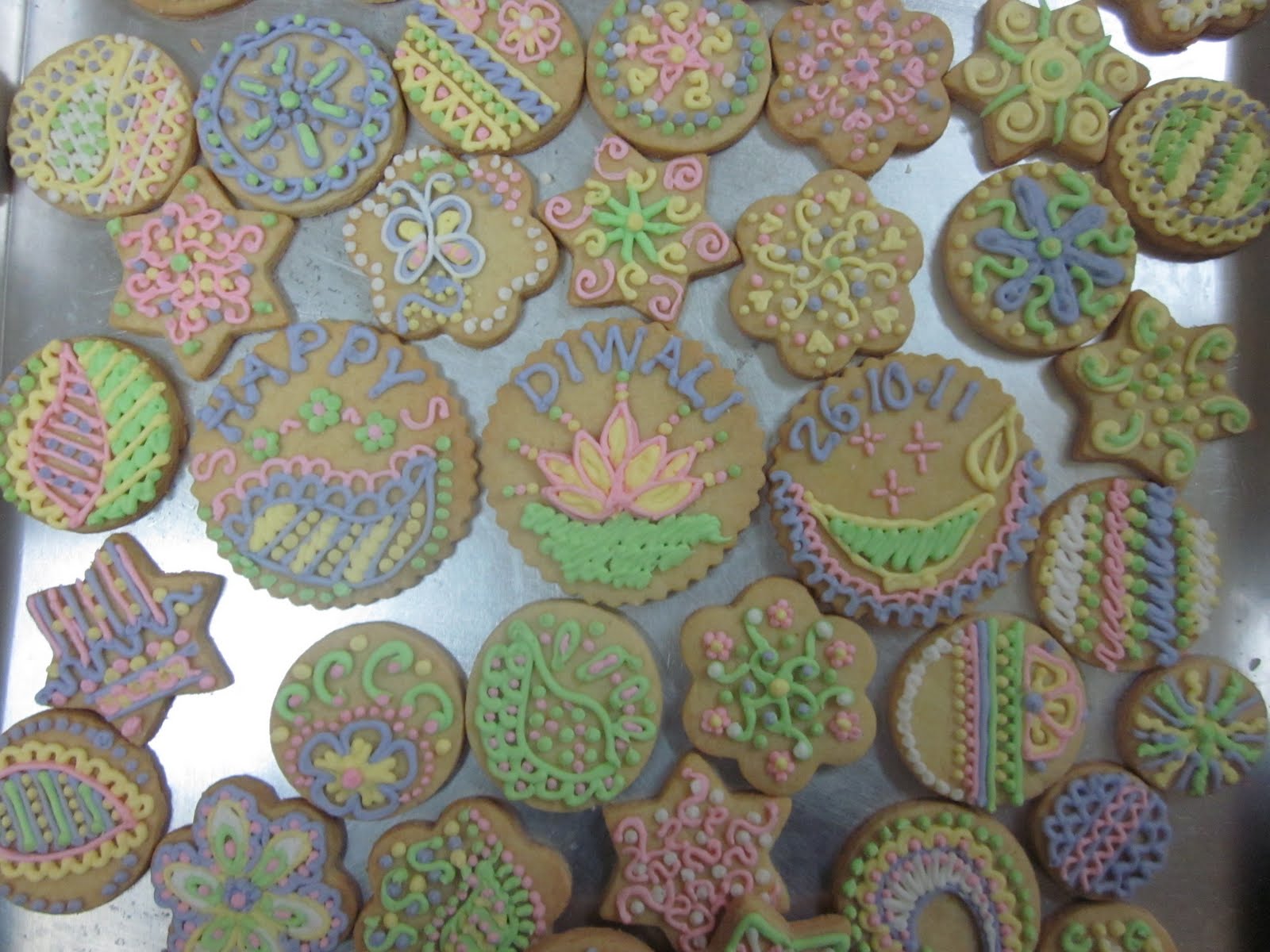 Sweet-Treatz: Deepavali Sugar Cookies