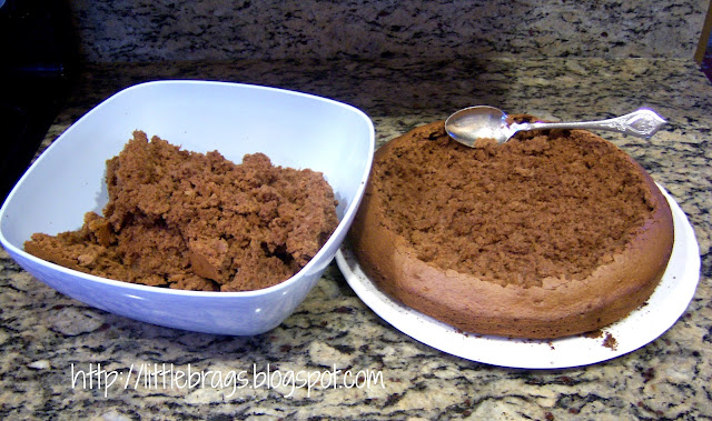 Little Brags: German Mole Cake / Maulwurf Kuchen