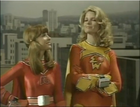 Pop Culture Vomit Bag!: "Electra Woman and Dyna Girl" (TV Pilot, 2001)