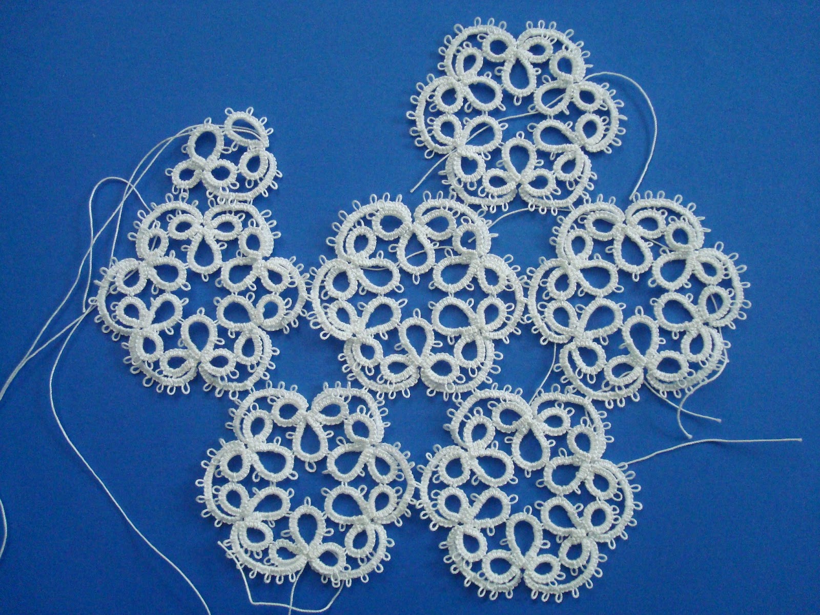 Adrialys Handmade Creations: Work in Progress: Tatted Motif Doily