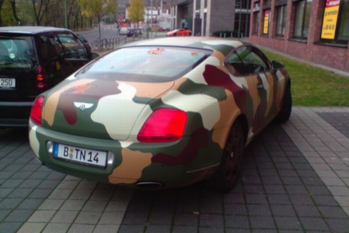 Amazing Army Texture Cars