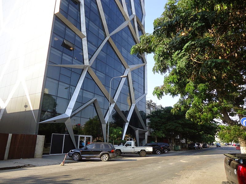 Alguns prédios de Luanda