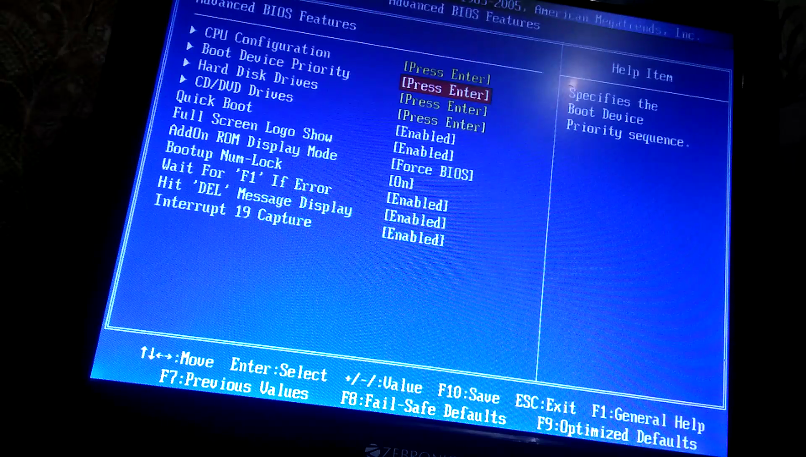 Techphobia: How to hack/break windows 10,8.1,8,7 password using ...