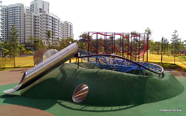 Cheekiemonkies: Singapore Parenting & Lifestyle Blog: Only 5 Vertical ...