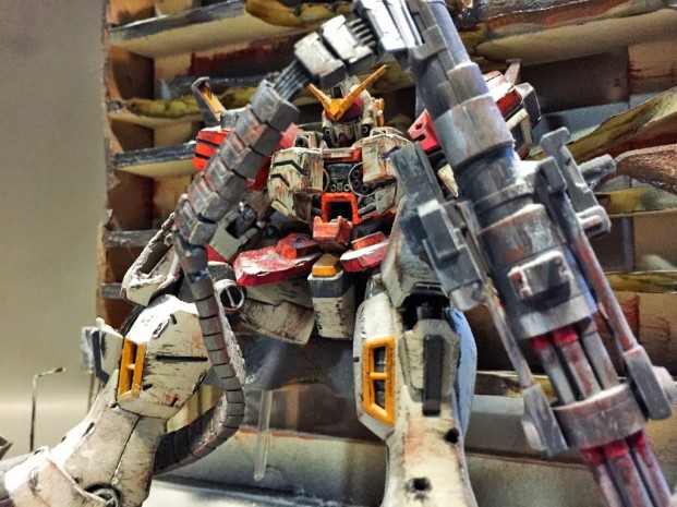 Custom Build: MG 1/100 Gundam Heavyarms EW + Diorama