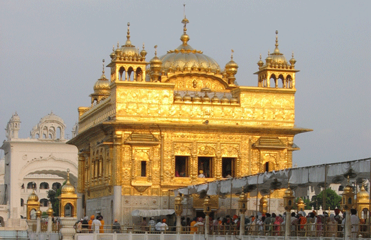 Our Lives and the Buildings In Them: The Golden Temple of India (Nidhi ...