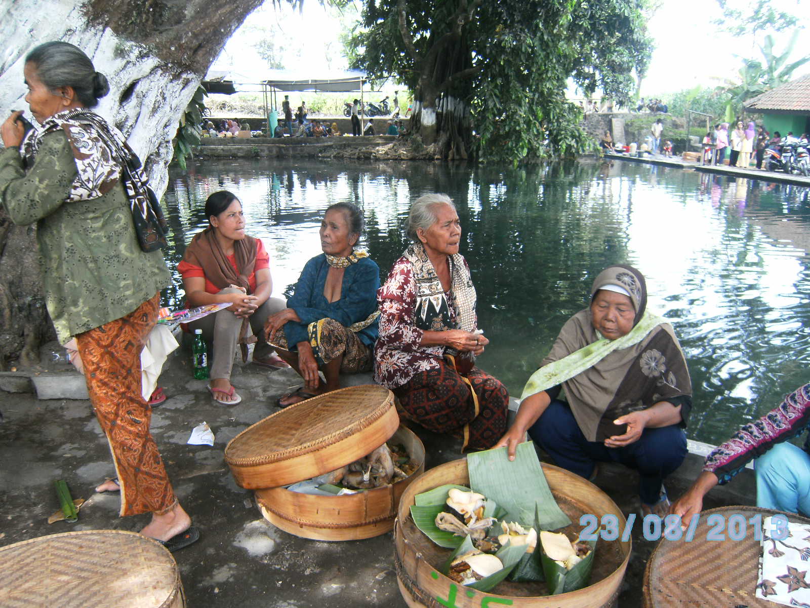 Upacara adat bersih desa sendang pokak klaten - Rewang Berbagi