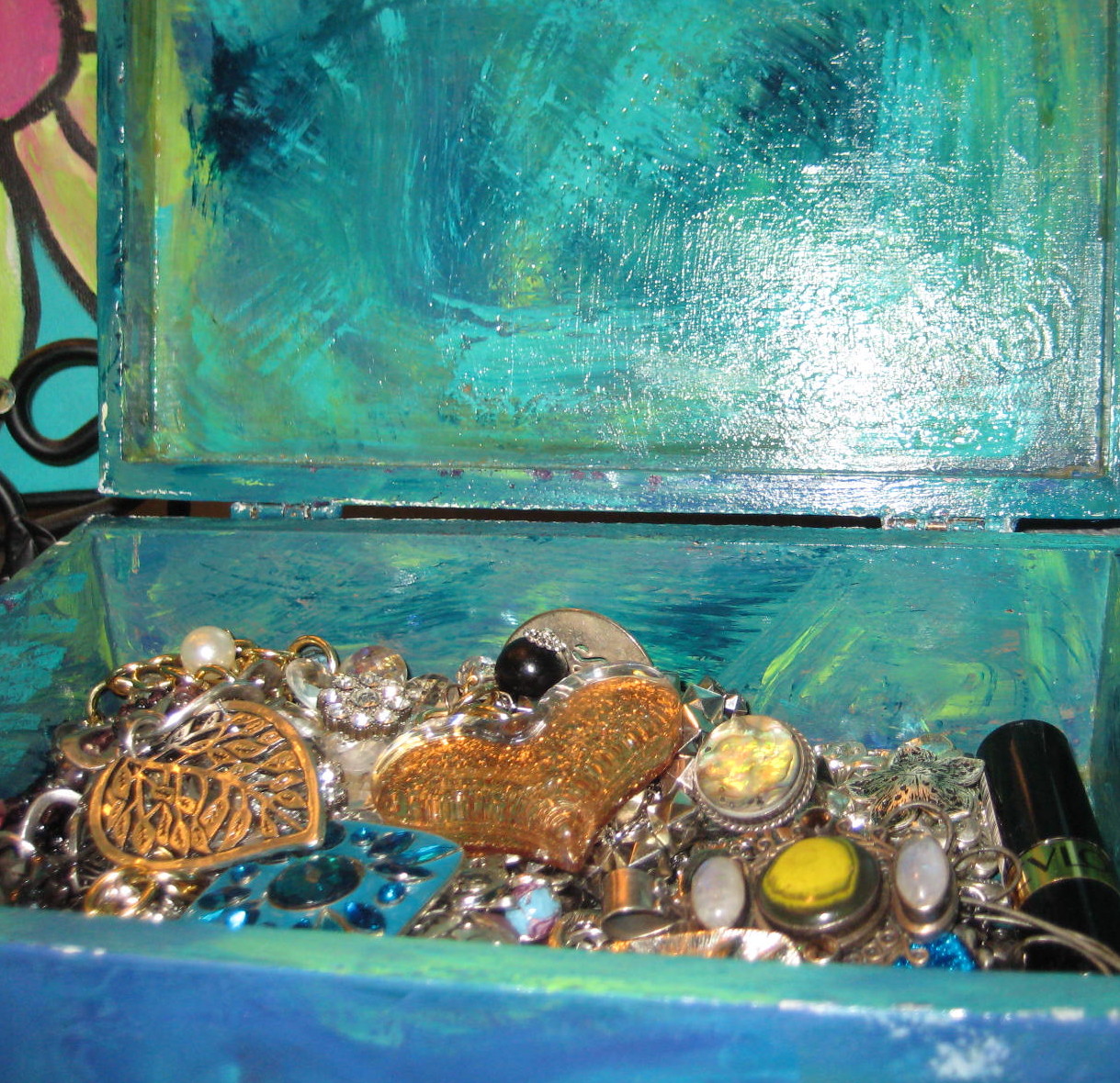 Happy Tiler: Paint Party #22 Revamped Jewelry Box