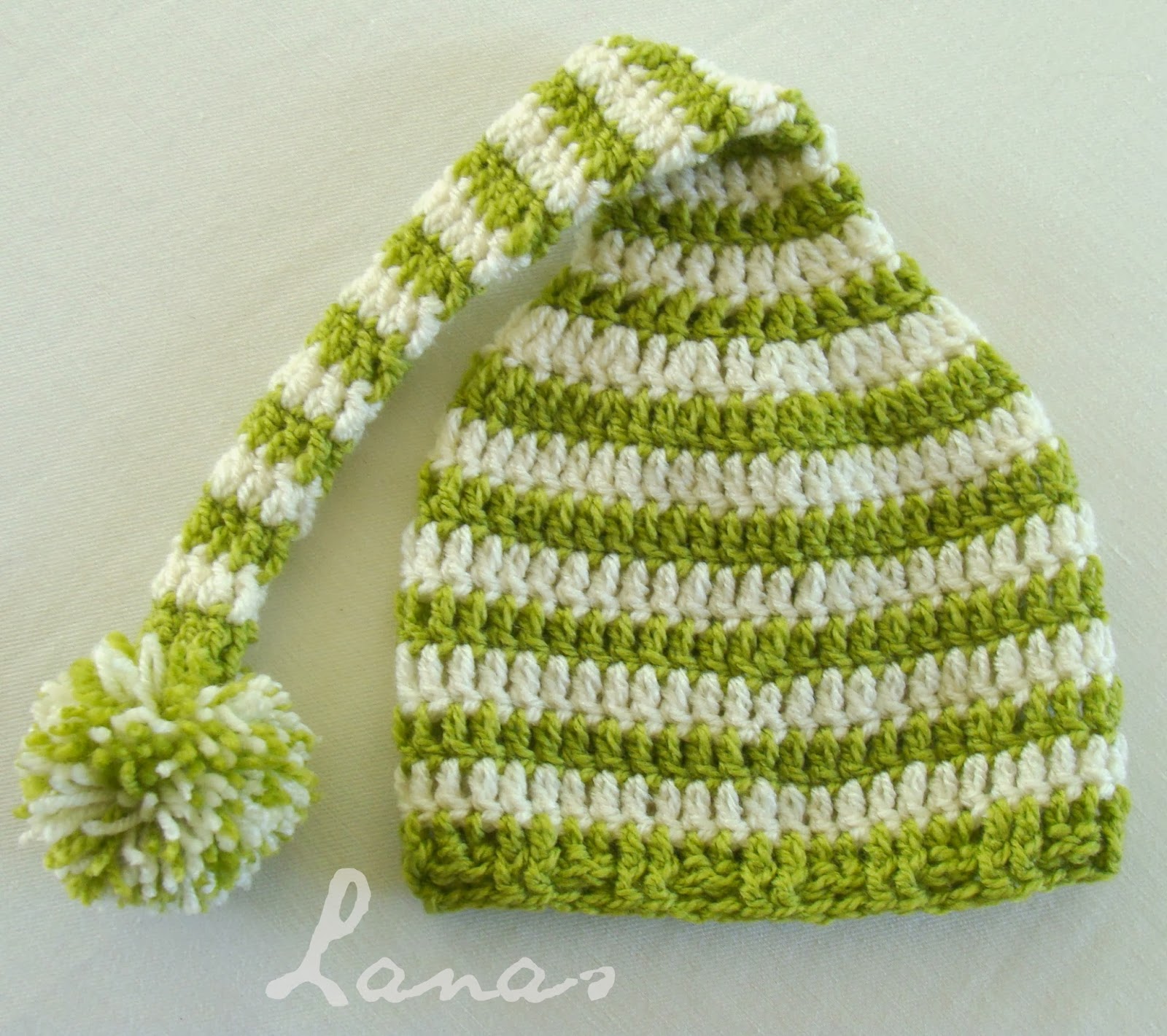 Lanas de Ana: Long-tail baby hats