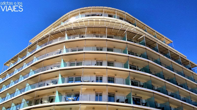 Hotel Calípolis, un hotel con vistas al mar en Sitges ~ Adictos a los ...