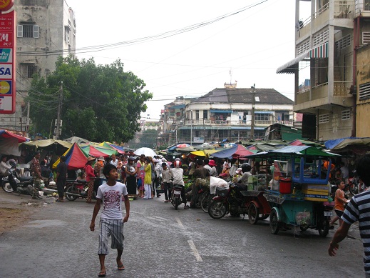 Cambodia 2011: Siem Reap > Spider Village > Phnom Penh