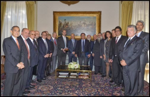 ΝΕΑ ΕΠΟΧΗ: Ο ΜΑΣΟΝΟΣ ΠΡΩΘΥΠΟΥΡΓΟΣ ΤΗΣ ΧΩΡΑΣ ΑΝΤΩΝΗΣ ΣΑΜΑΡΑΣ ΔΕΧΕΤΑΙ ...