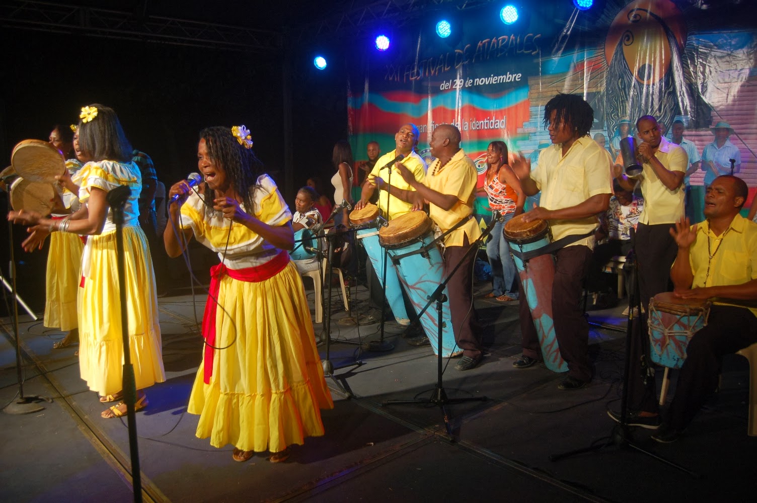 A ritmo de palos concluye XXIII Festival de Atabales de Sainaguá