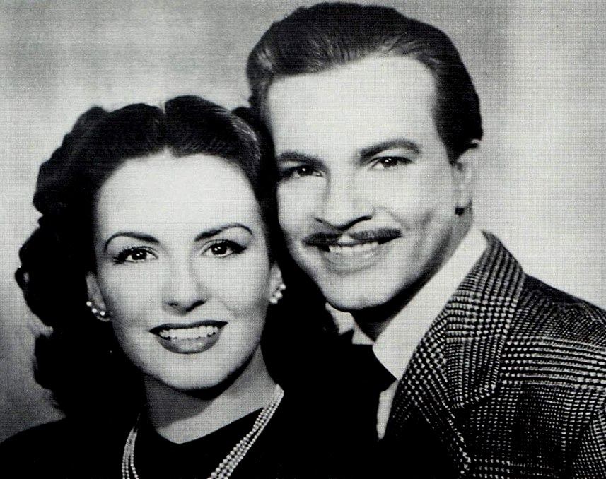 Figuras del Cine y Musica: Marga López y Rubén Rojo