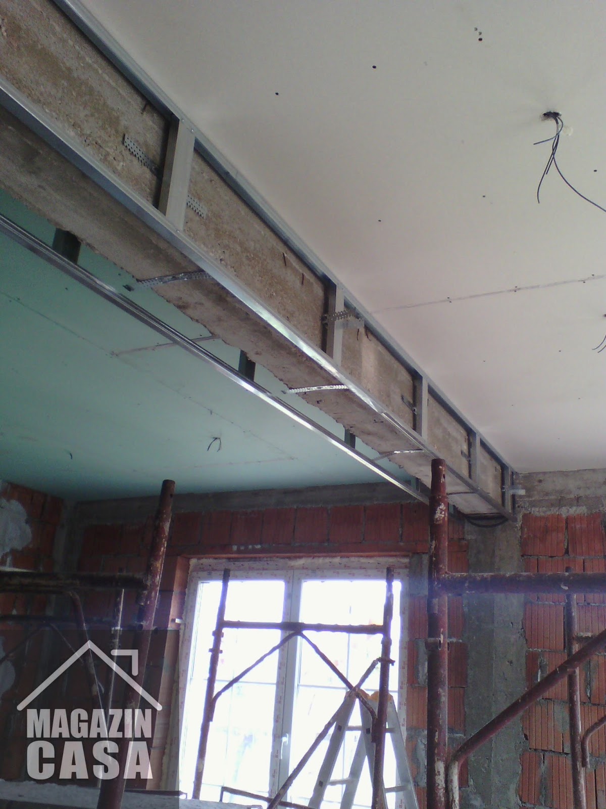 Arhiconstruct: Tavan rigips pe structura metalica