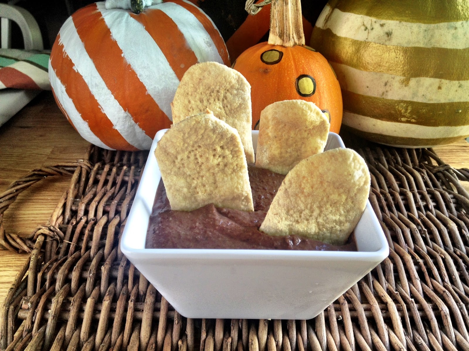 ShowFood Chef: Cowboy Black Bean Dip - and Halloween Scary Food Idea~